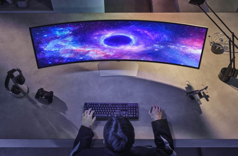 Samsung's Largest Gaming Monitor: Odyssey OLED G9 is Here! | Gabra MY